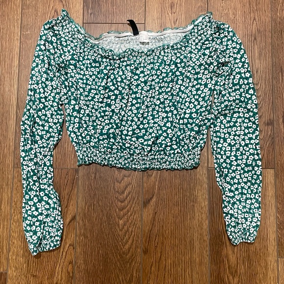 H&M | Tops | Hm Off The Shoulder Green Floral Crop Top | Poshmark